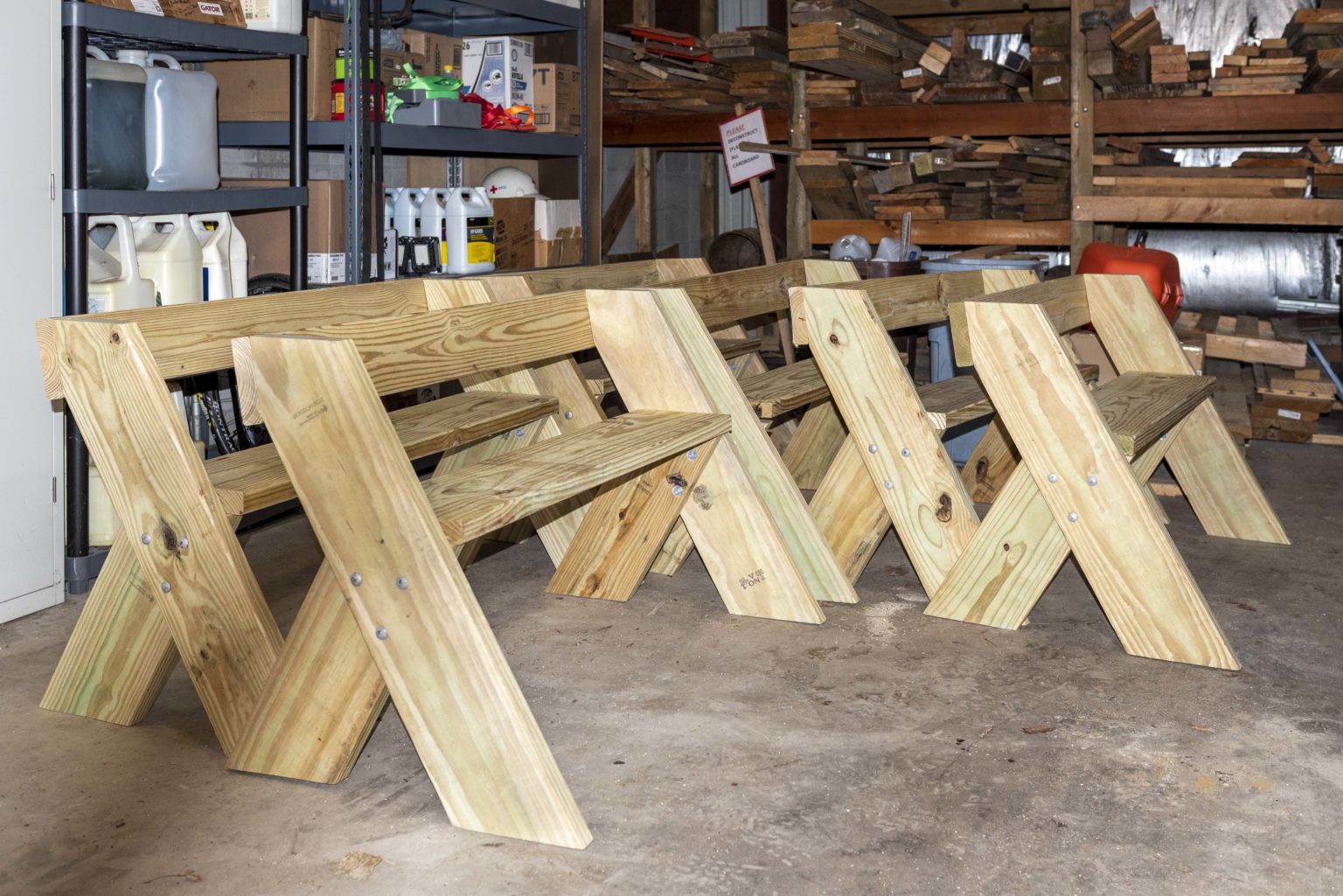 Building Leopold Benches - Newport Wilderness Society